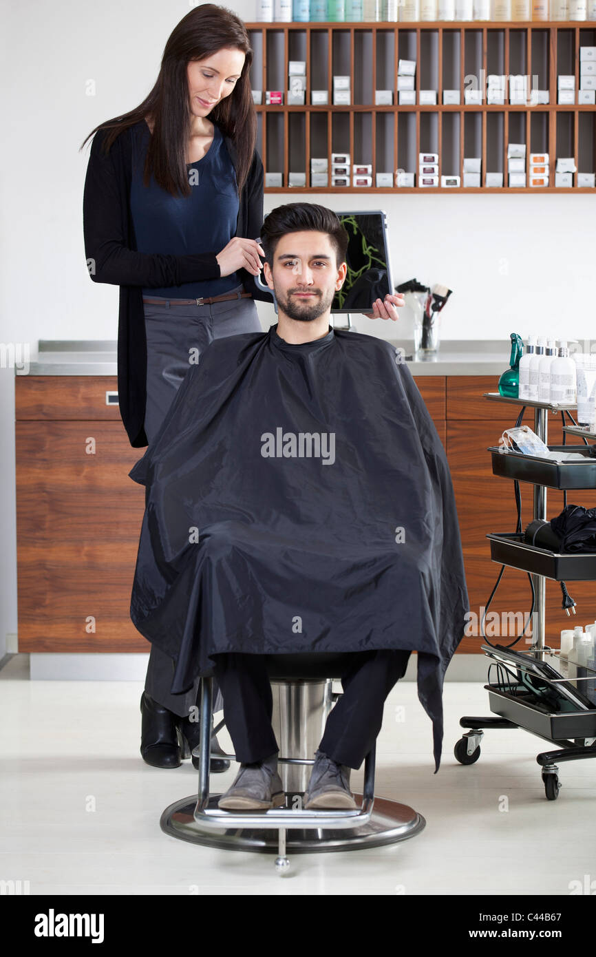 Customer patience hi-res stock photography and images - Alamy