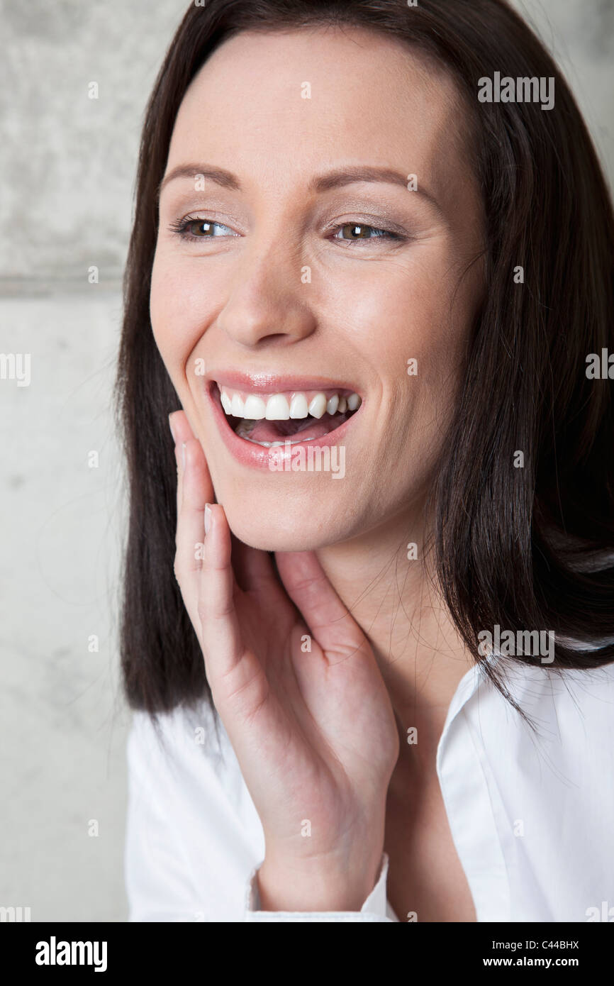 Portrait of a young woman Stock Photo - Alamy