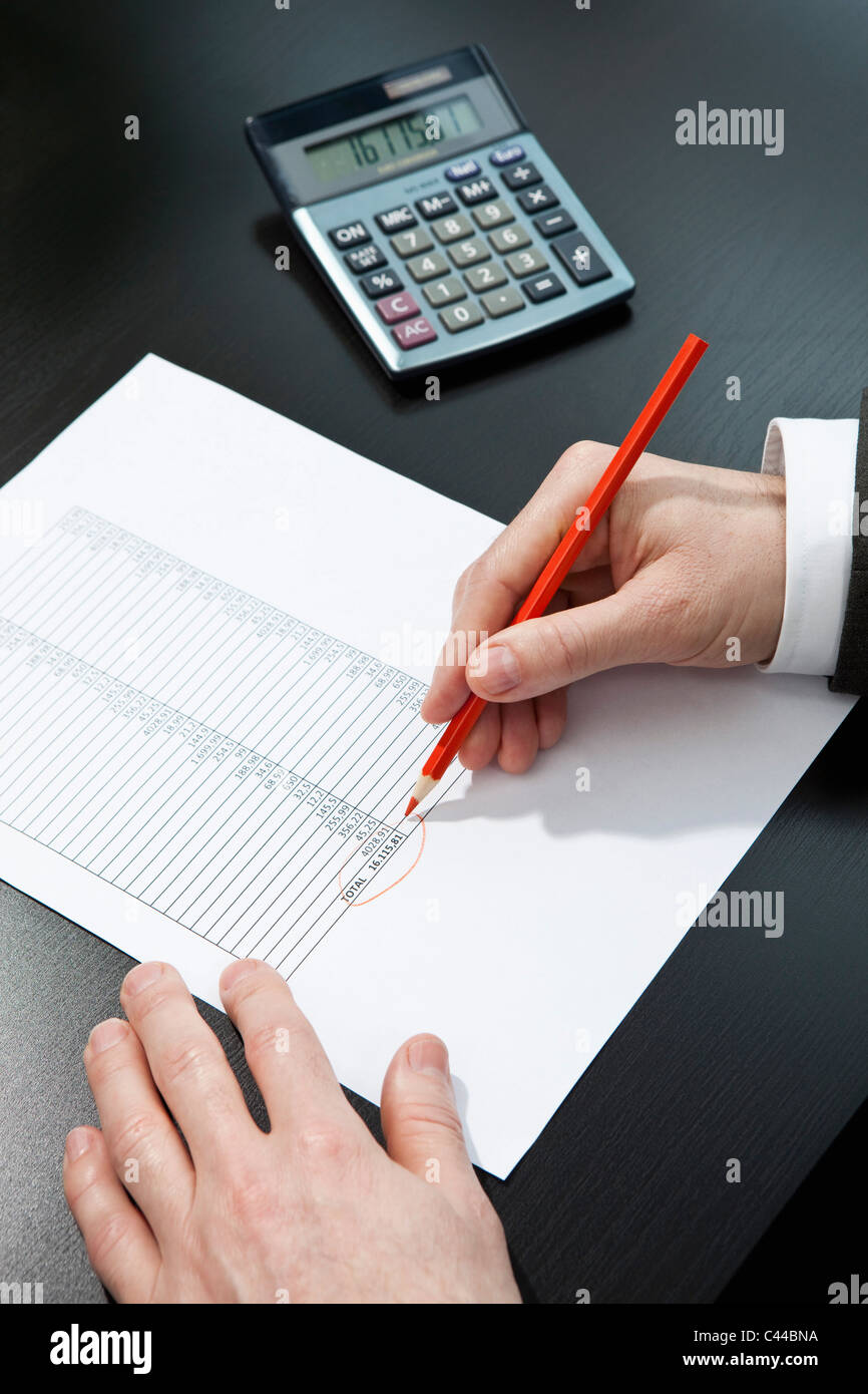 Totaling hi-res stock photography and images - Alamy