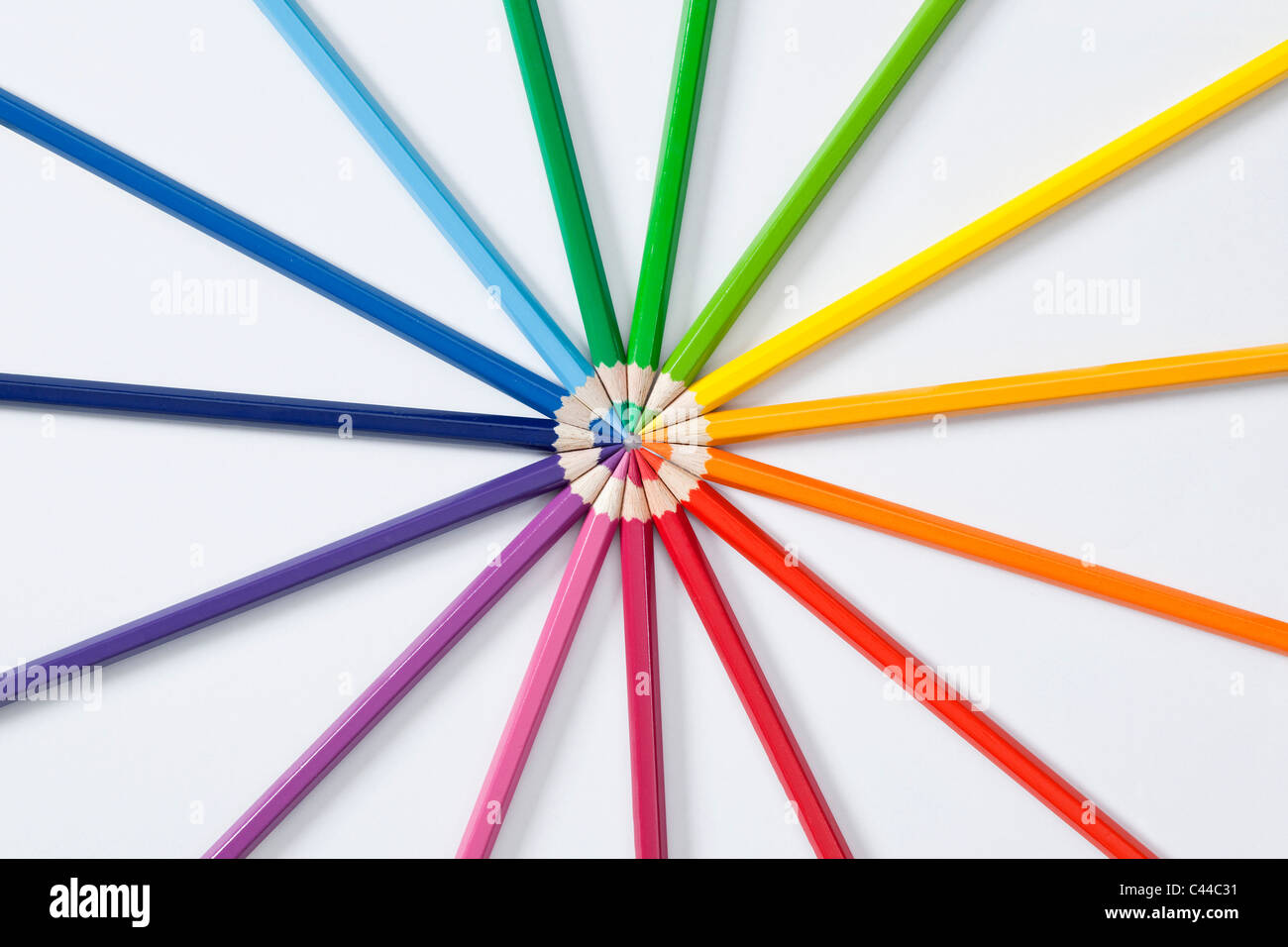 Circle pattern of colored pencils Stock Photo - Alamy