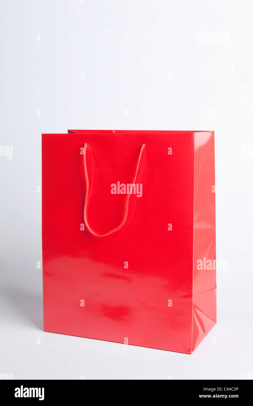 Red shopping bag Stock Photo - Alamy
