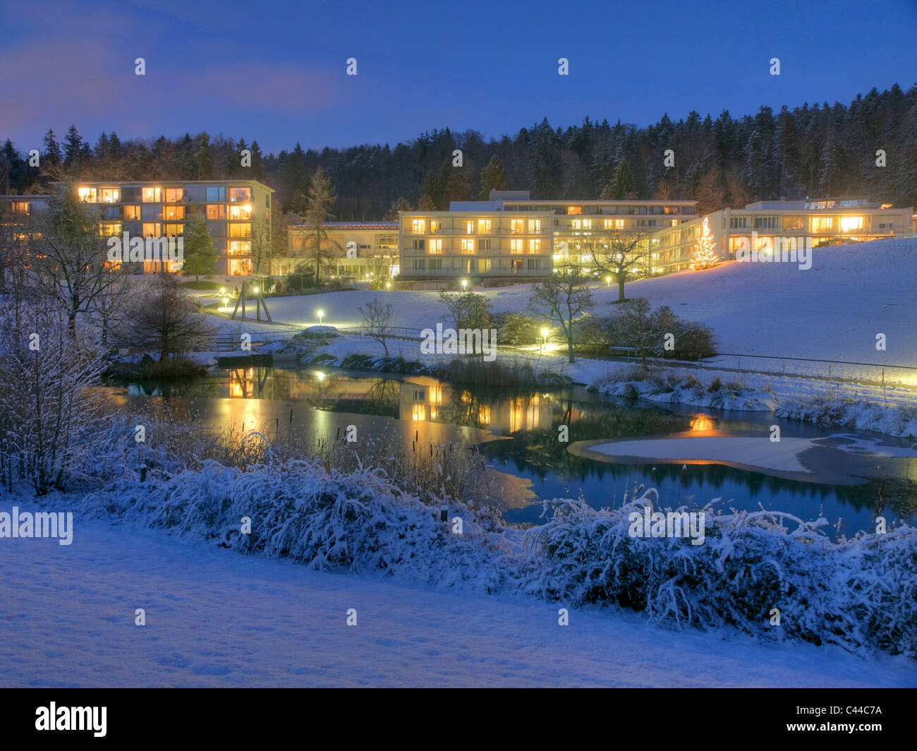 Evening, Be, sda, sick person's home, hospital, snow, winter, Kusnacht ...