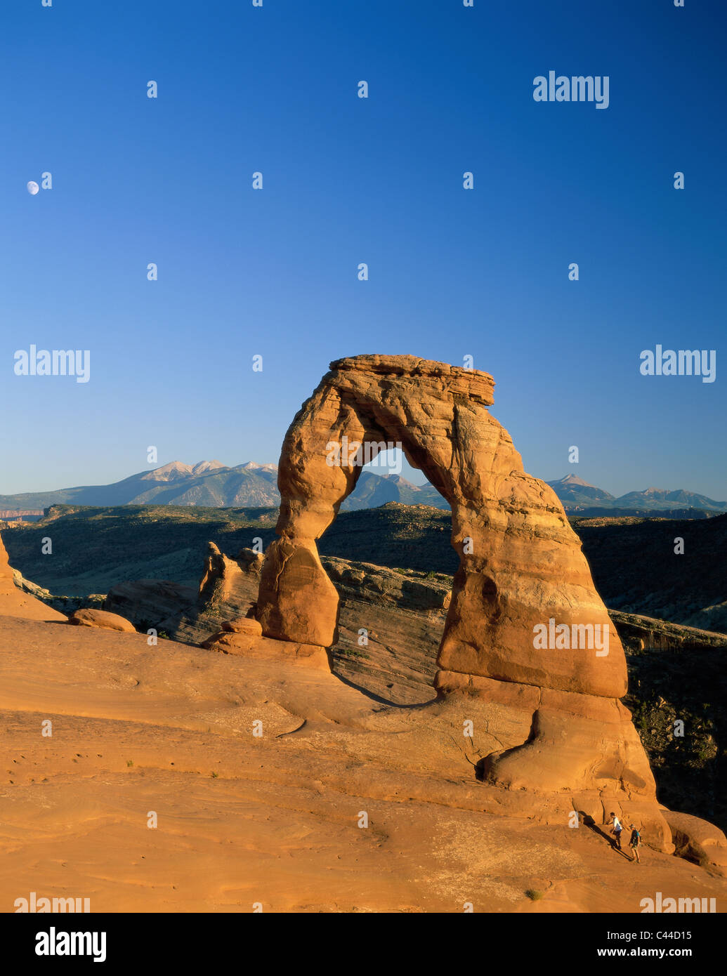 America, Arches national park, Delicate arch, Holiday, Landmark ...