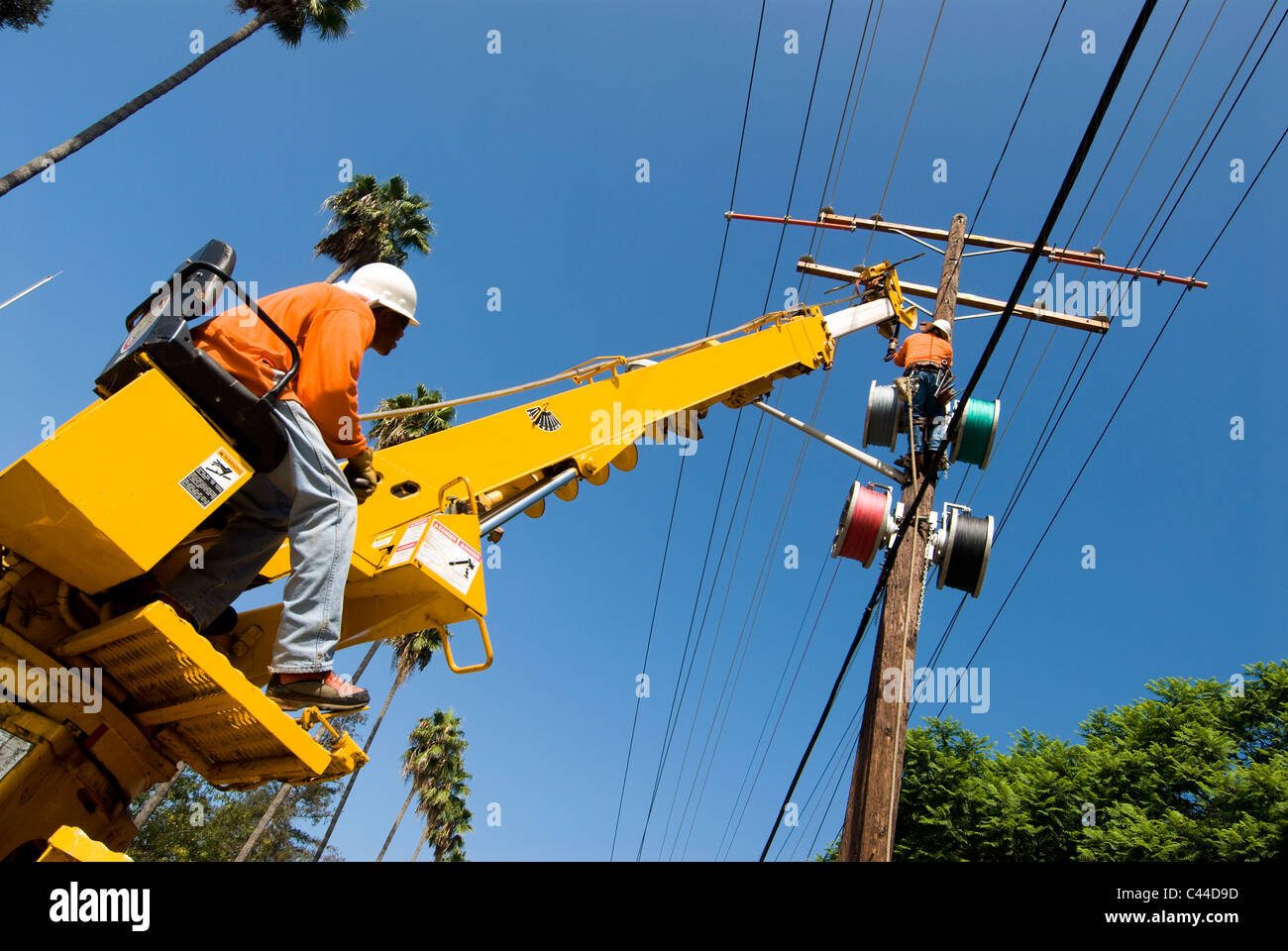 Electric Utility Lineman Stock Photos & Electric Utility Lineman Stock ...