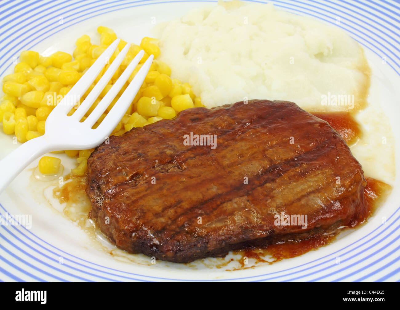 Salisbury steak tv dinner hi-res stock photography and images - Alamy