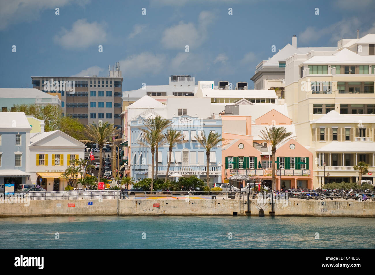 Hamilton bermuda architecture hi-res stock photography and images - Alamy