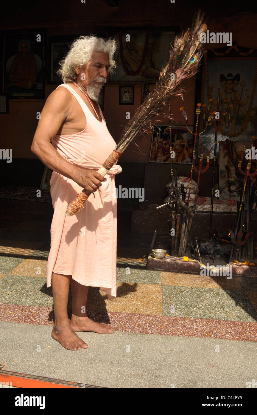 Temple rituals india hi-res stock photography and images - Alamy