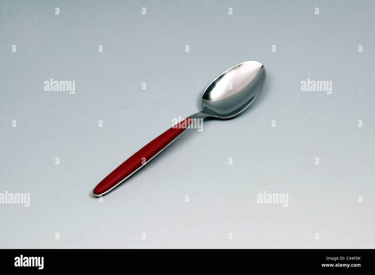 Coloured plastic spoons hi-res stock photography and images - Alamy