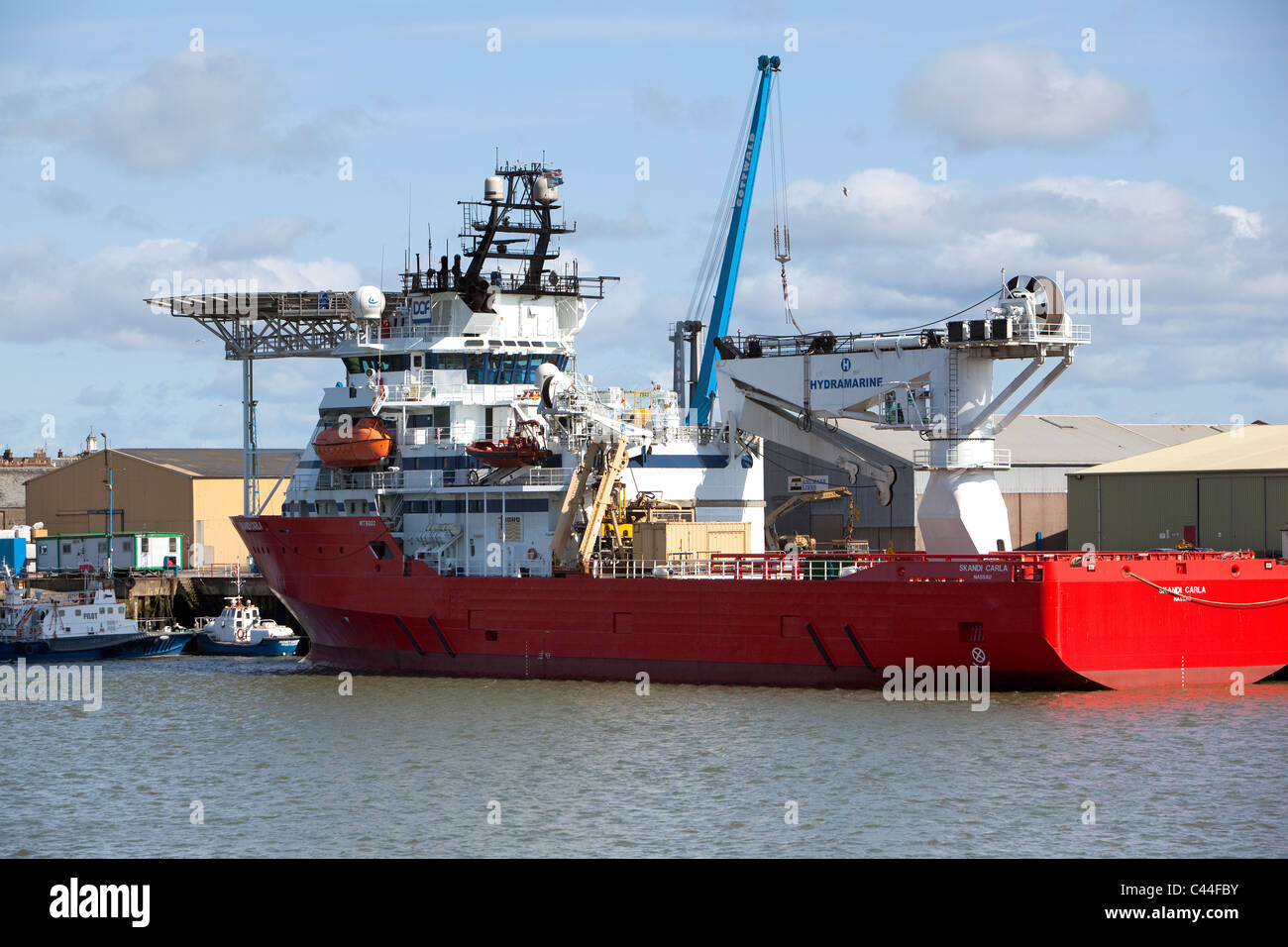 Vessel with helideck hi-res stock photography and images - Alamy