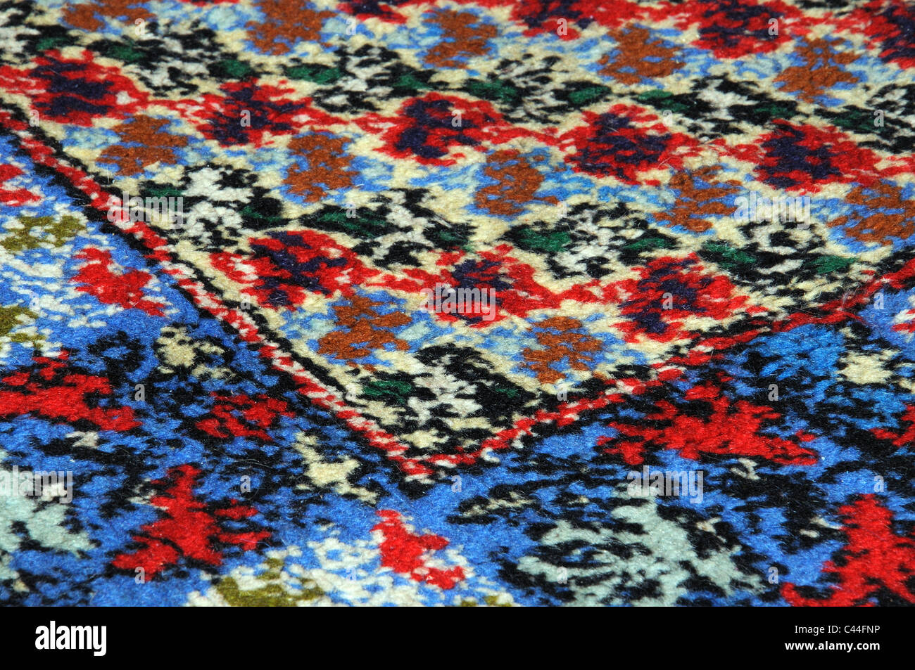 Red and blue carpet hi-res stock photography and images - Alamy