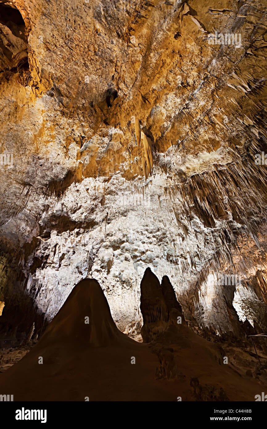 Cave formations in Carlsbad Caverns New Mexico USA Stock Photo - Alamy