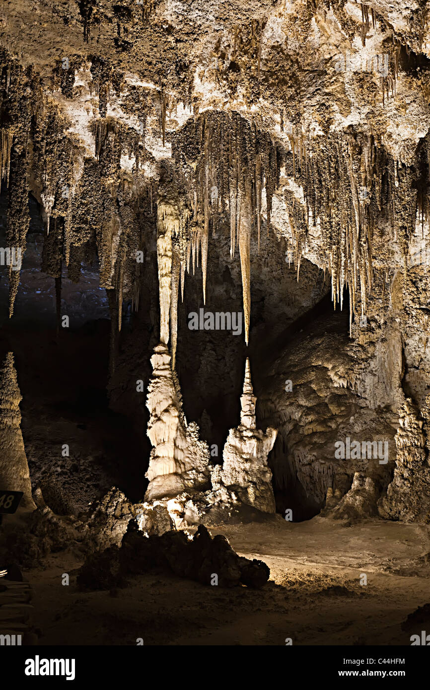 Cave formations in Carlsbad Caverns New Mexico USA Stock Photo - Alamy