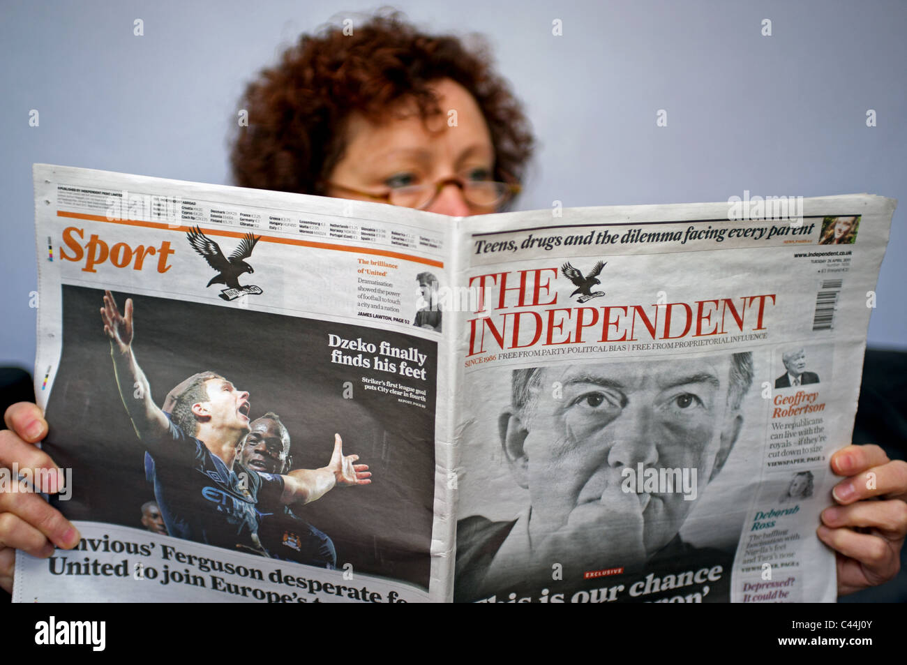 Independent news media hi-res stock photography and images - Alamy