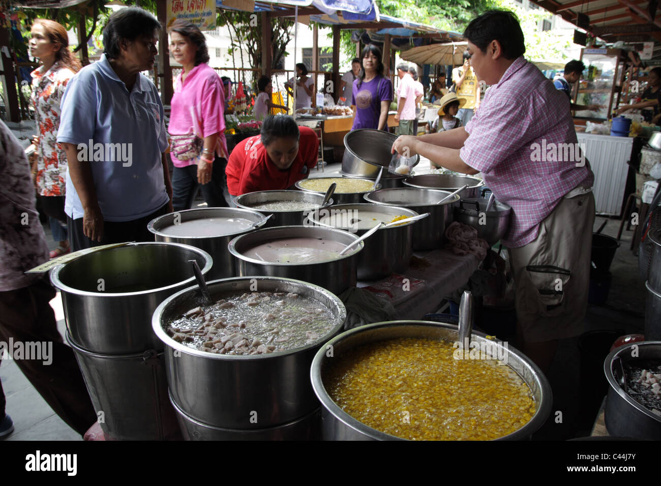 Thailand sweet shop hi-res stock photography and images - Alamy