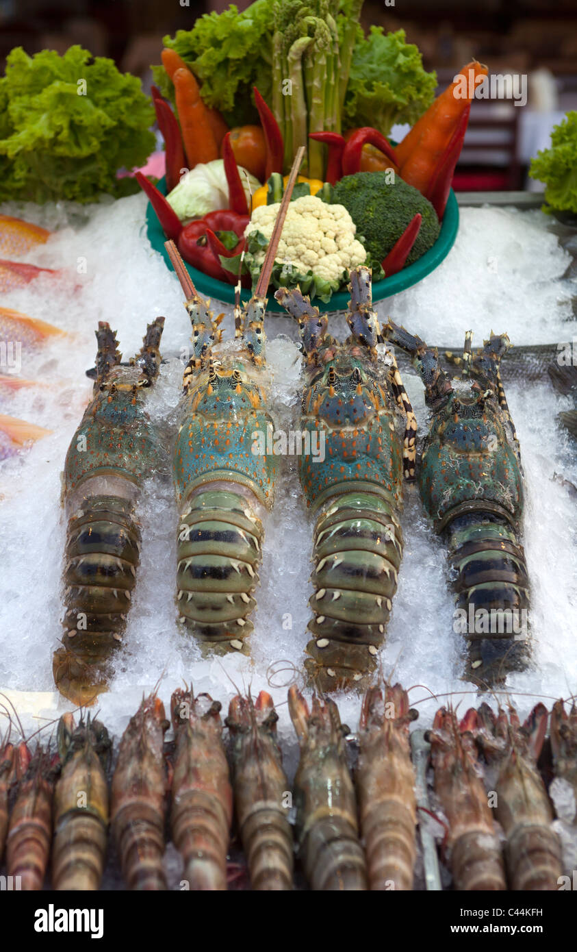 Display seafood restaurant hi-res stock photography and images - Alamy
