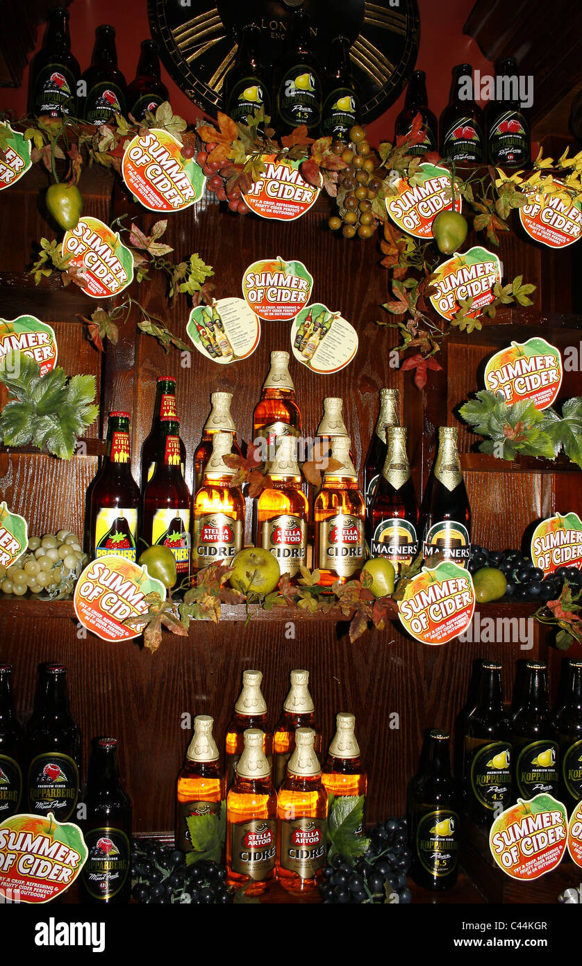 Summer cider hi-res stock photography and images - Alamy