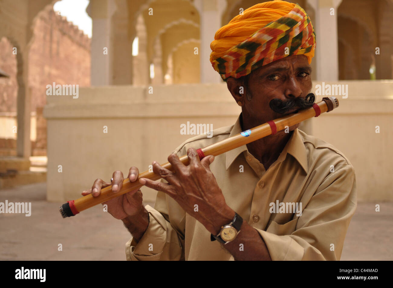 A Local Musician playing Flute in fort in Jodhpur Stock Photo - Alamy
