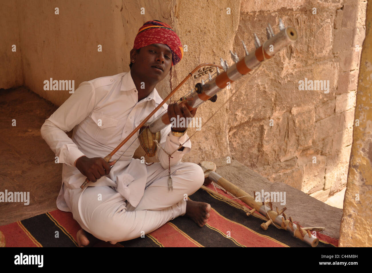 Ektara hi-res stock photography and images - Alamy