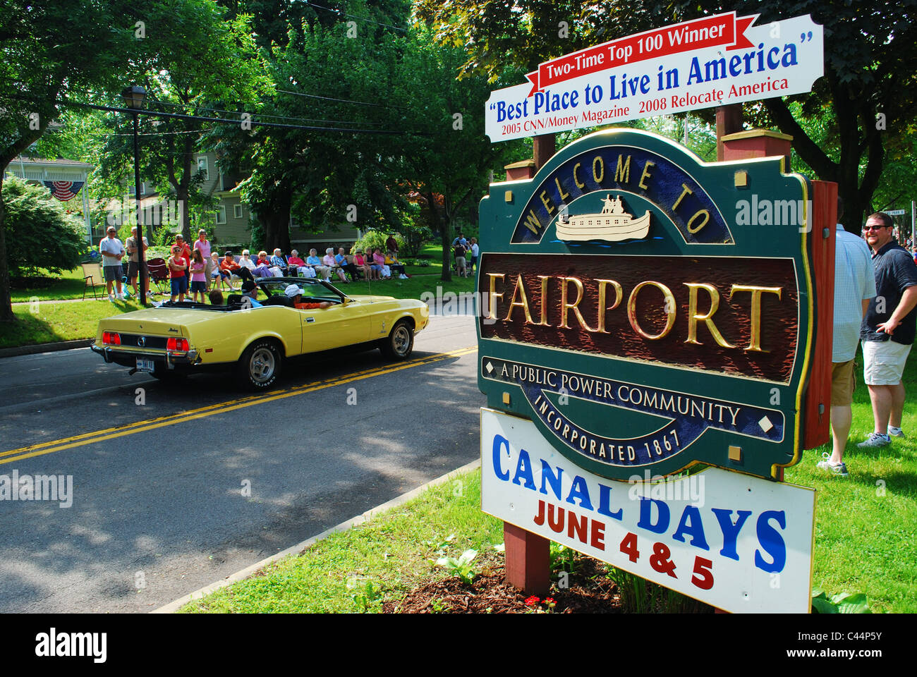 Convertible parade hi-res stock photography and images - Alamy