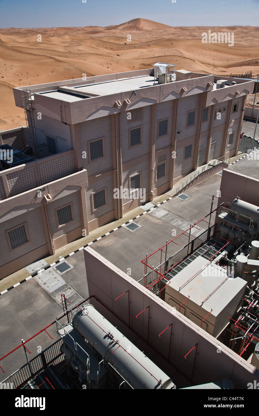 UAE Electricity Sub Station Power Plant Stock Photo - Alamy