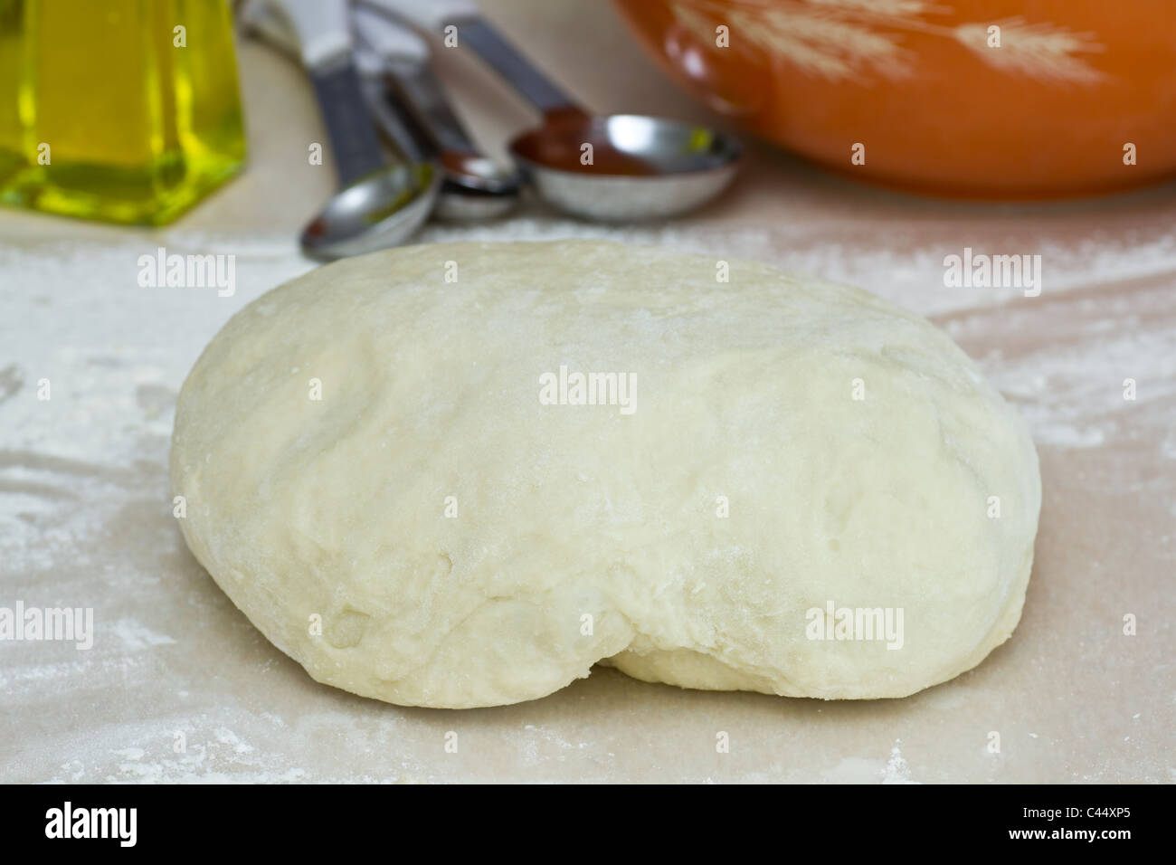 Kneaded bread dough hi-res stock photography and images - Alamy