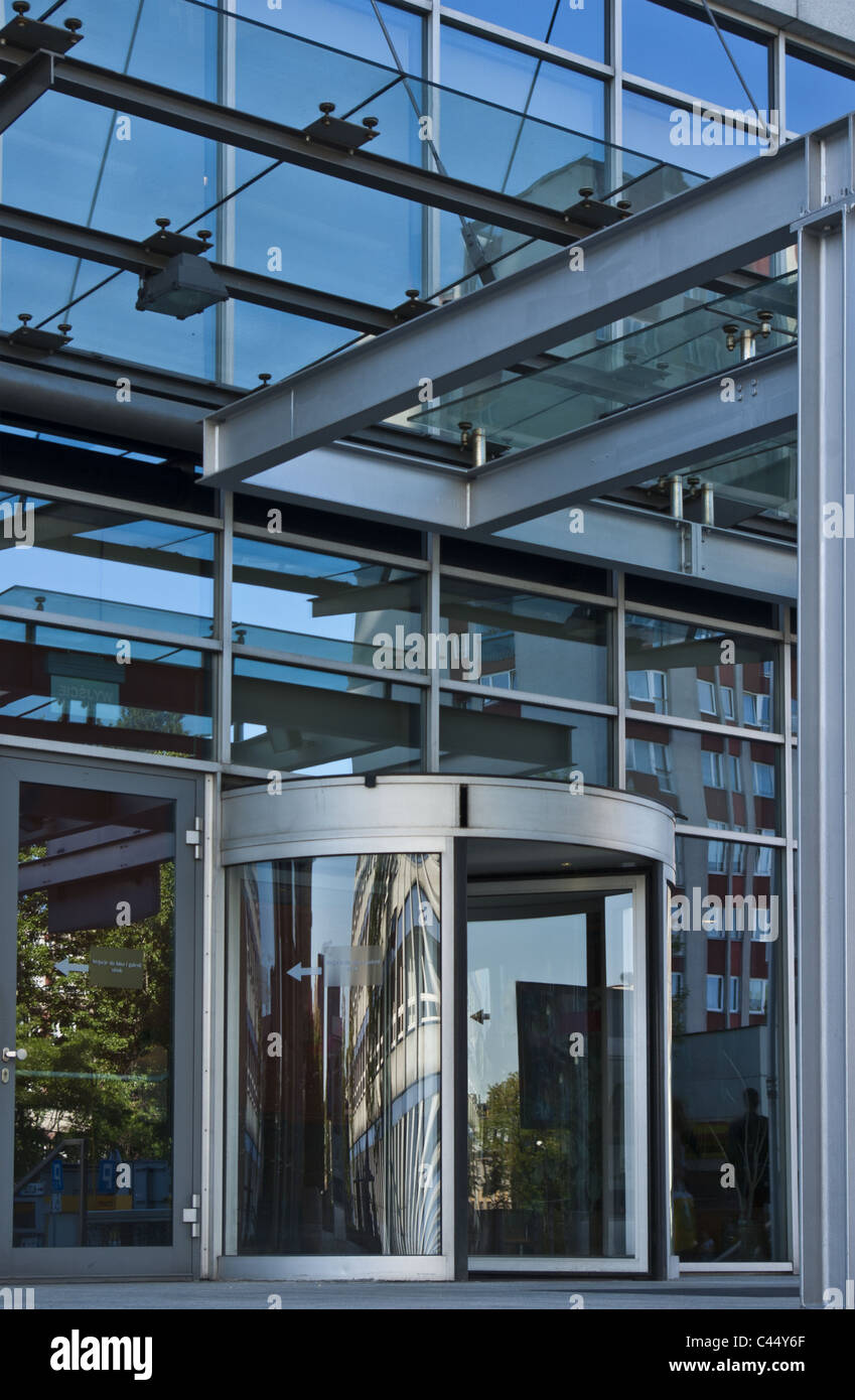 Revolving Door of Entrance of Modern Office Bbuilding Stock Photo - Alamy