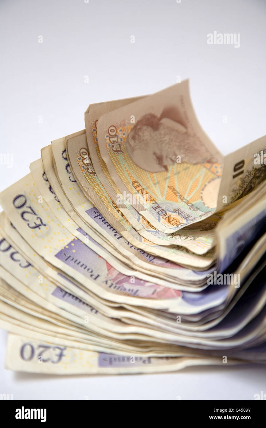 Heap of loose sterling notes Stock Photo - Alamy