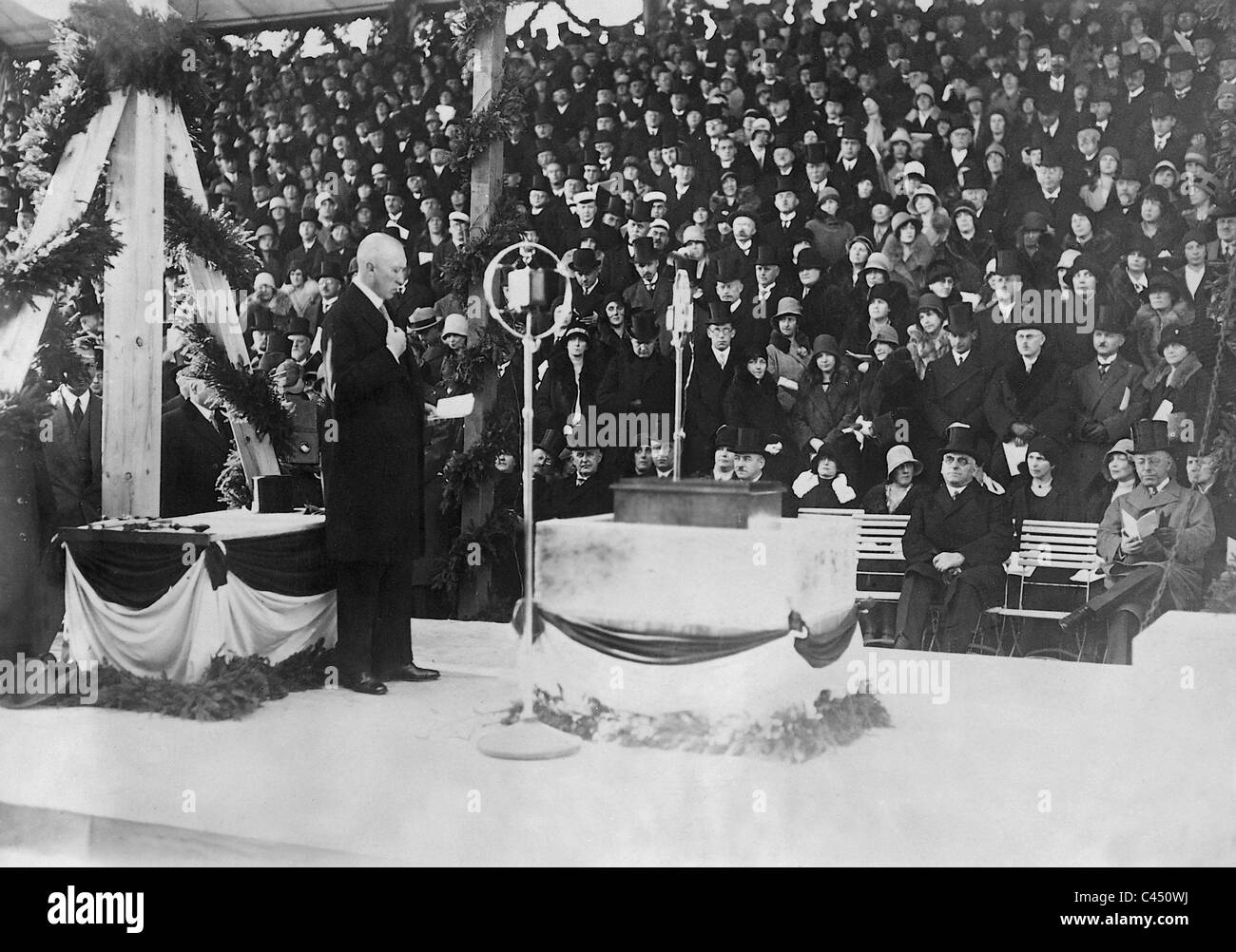 Otto heinrich construction hi-res stock photography and images - Alamy