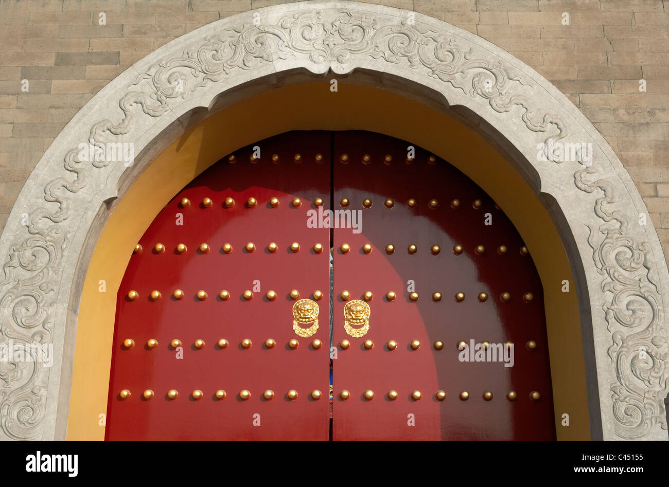 China, Beijing, Temple of Heaven, Closed gate doors of temple Stock ...