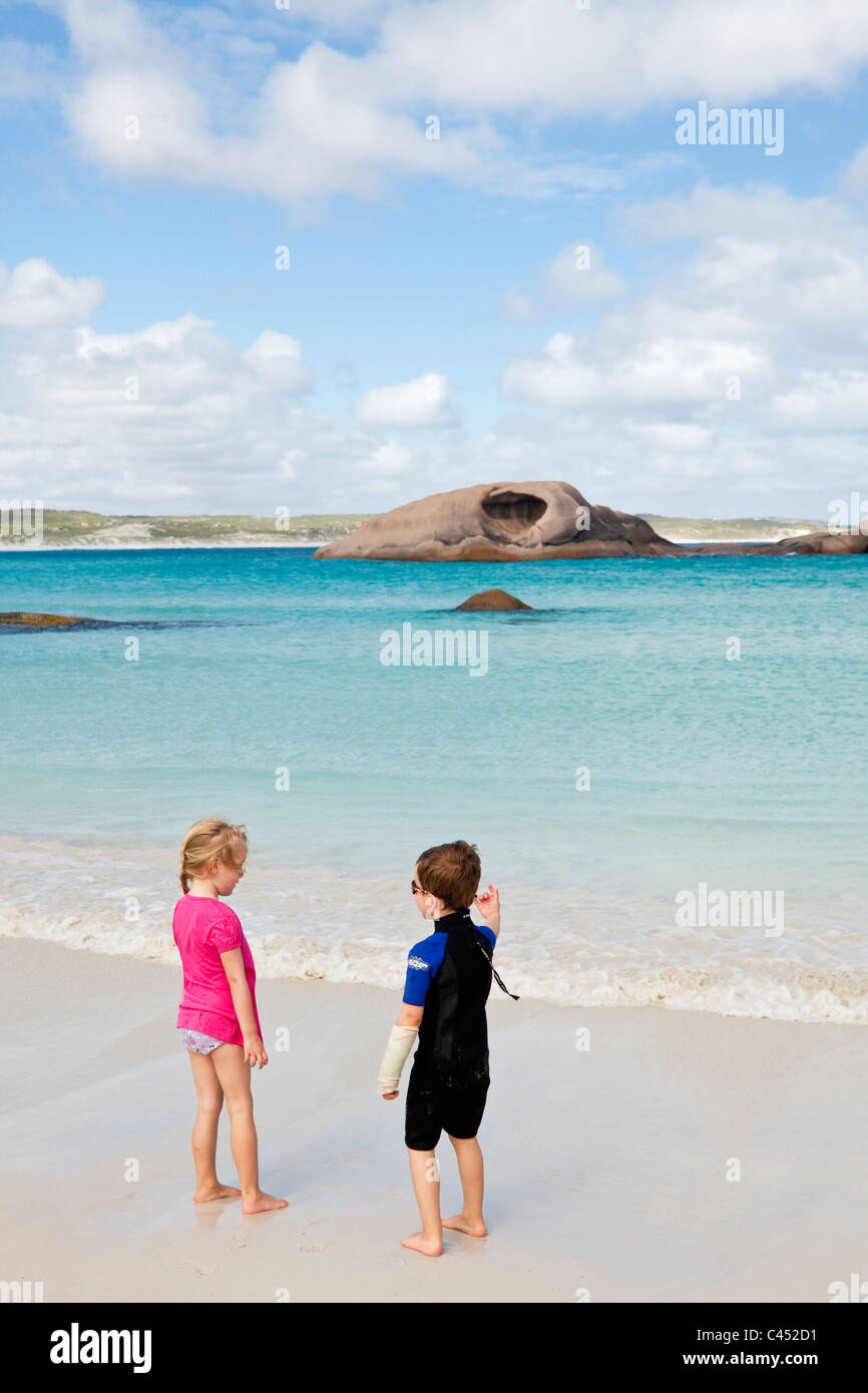 Kids playing on the beach hi-res stock photography and images - Alamy