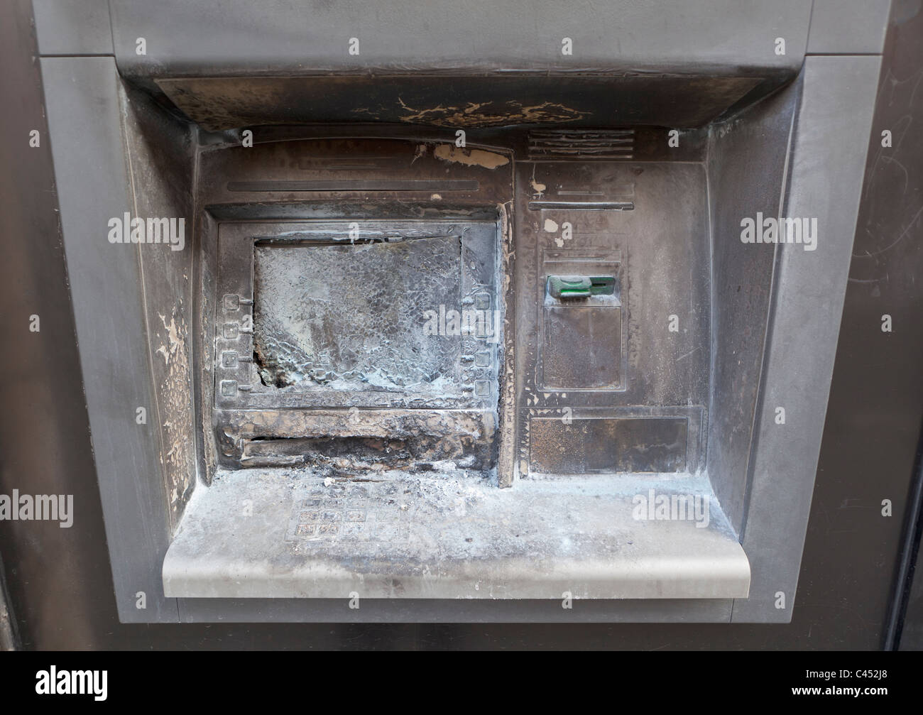 vandalized atm cash machine Stock Photo - Alamy