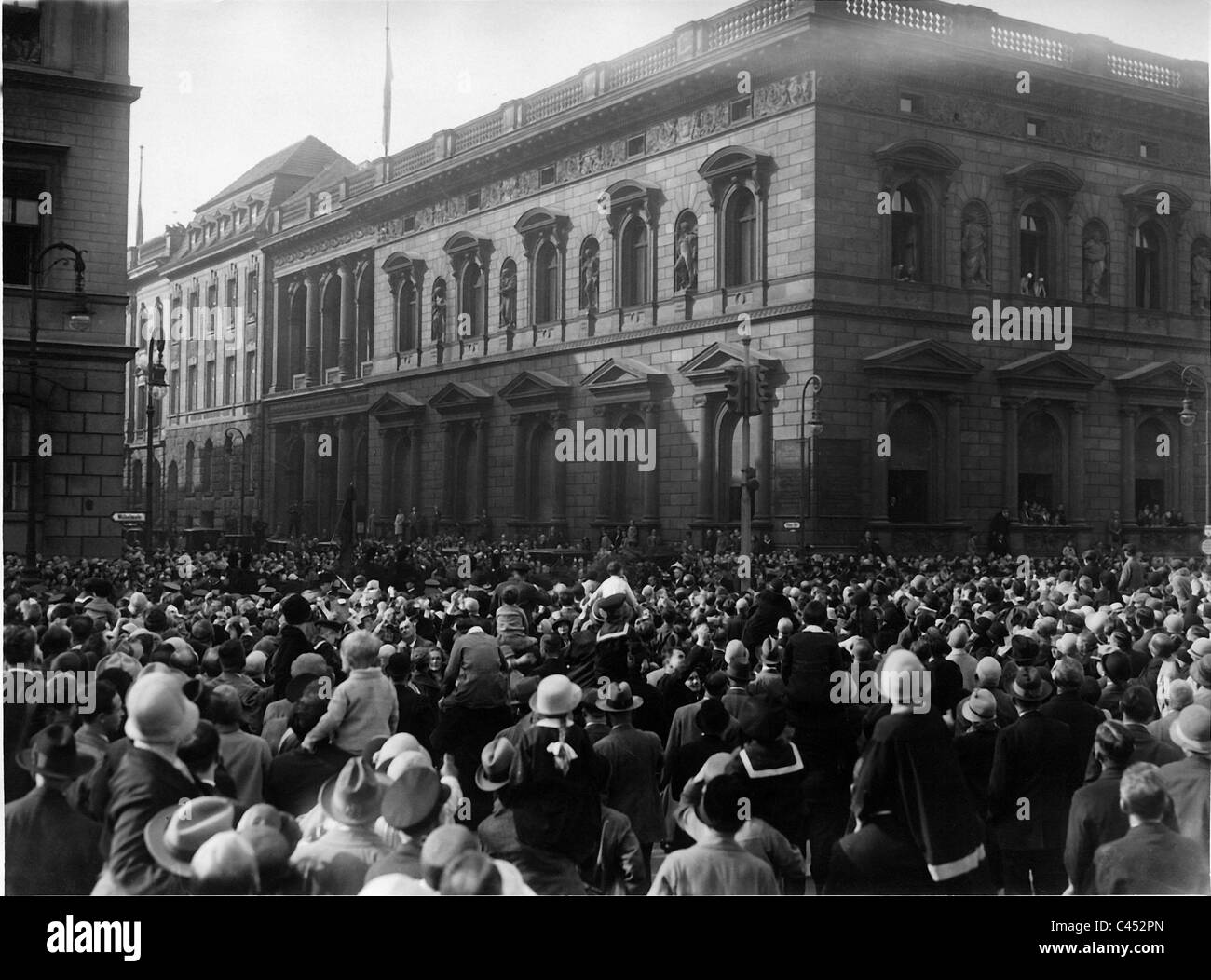 Burial of Gustav Stresemann in Berlin, 1929 Stock Photo - Alamy