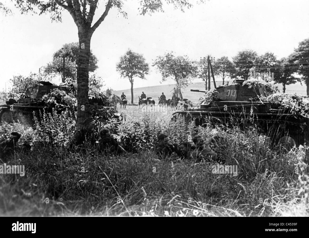 France 1940 hi-res stock photography and images - Alamy