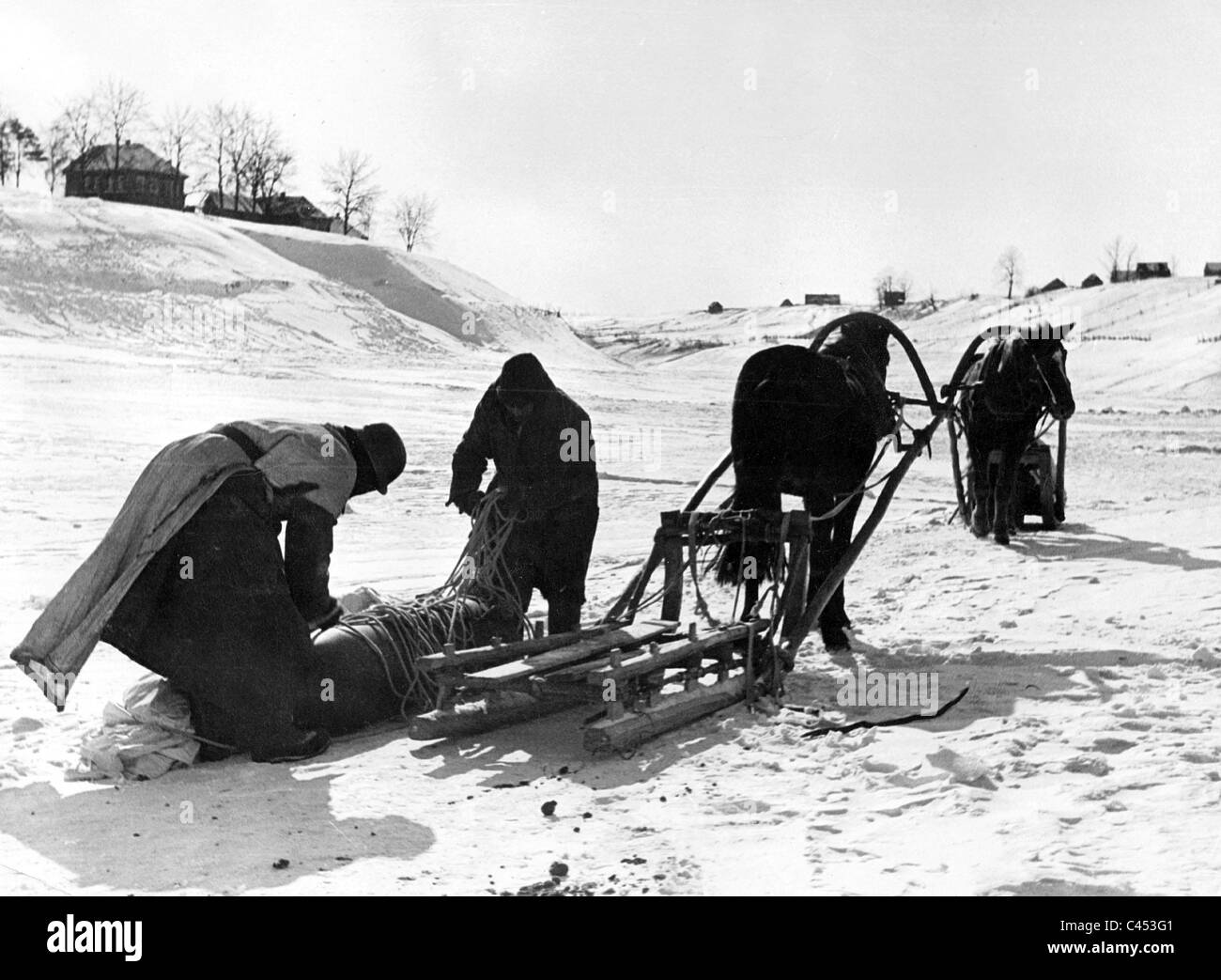 Bomb loading hi-res stock photography and images - Alamy