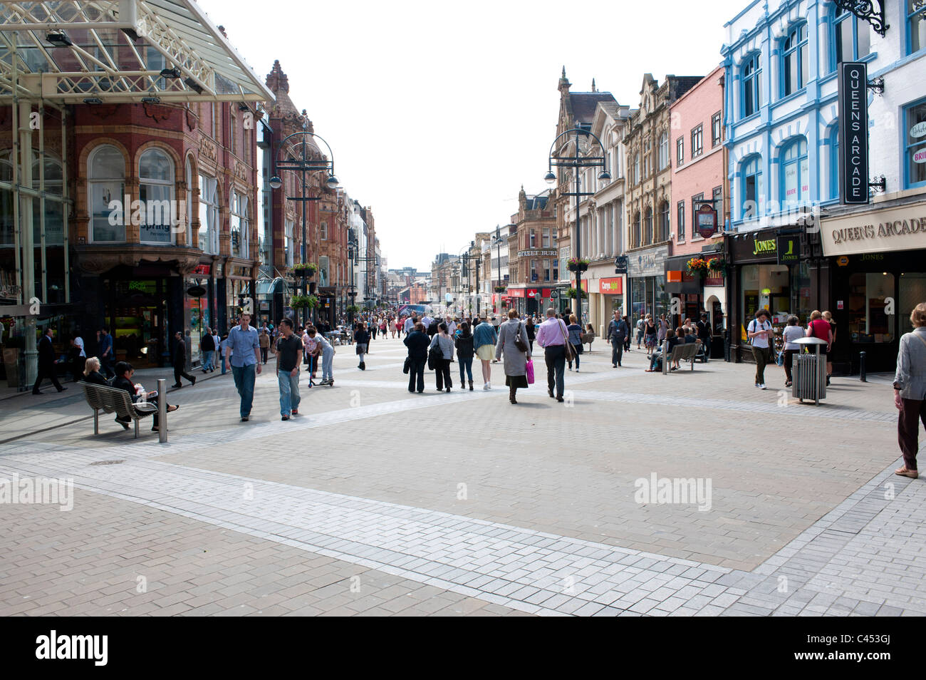 Briggate leeds hi-res stock photography and images - Alamy