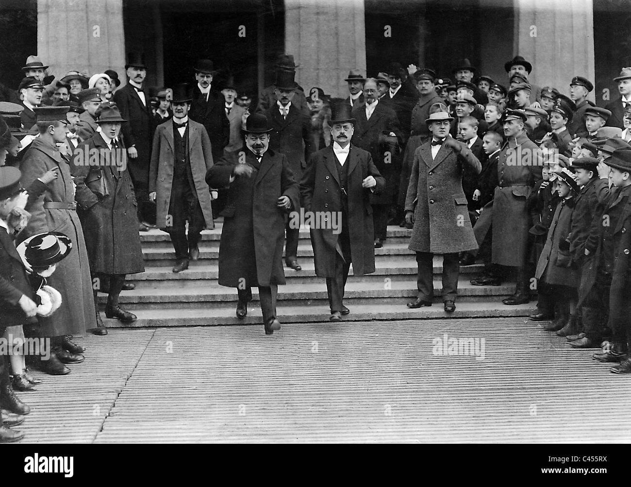 Friedrich ebert 1919 hi-res stock photography and images - Alamy