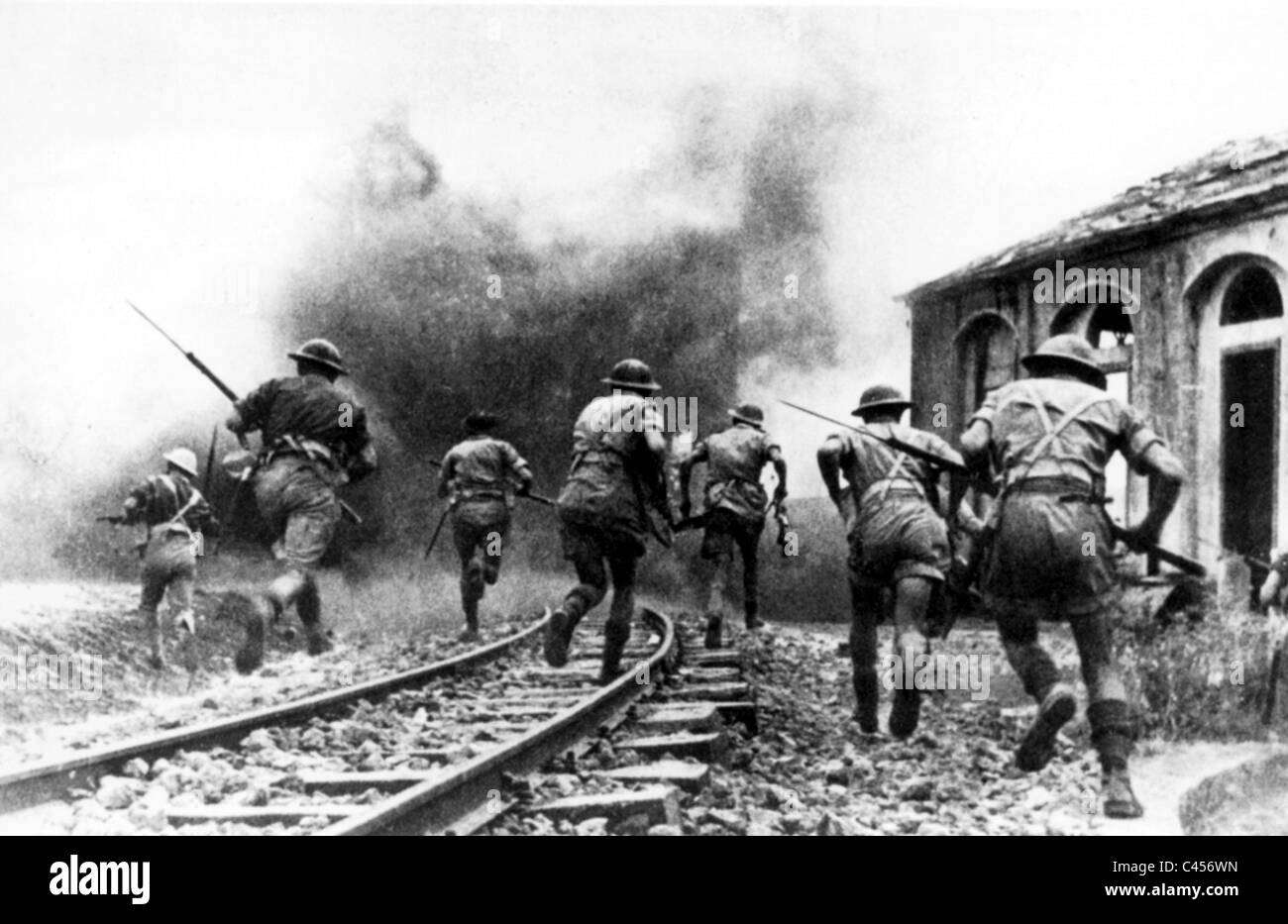 British soldiers in Sicily, 1943 Stock Photo - Alamy