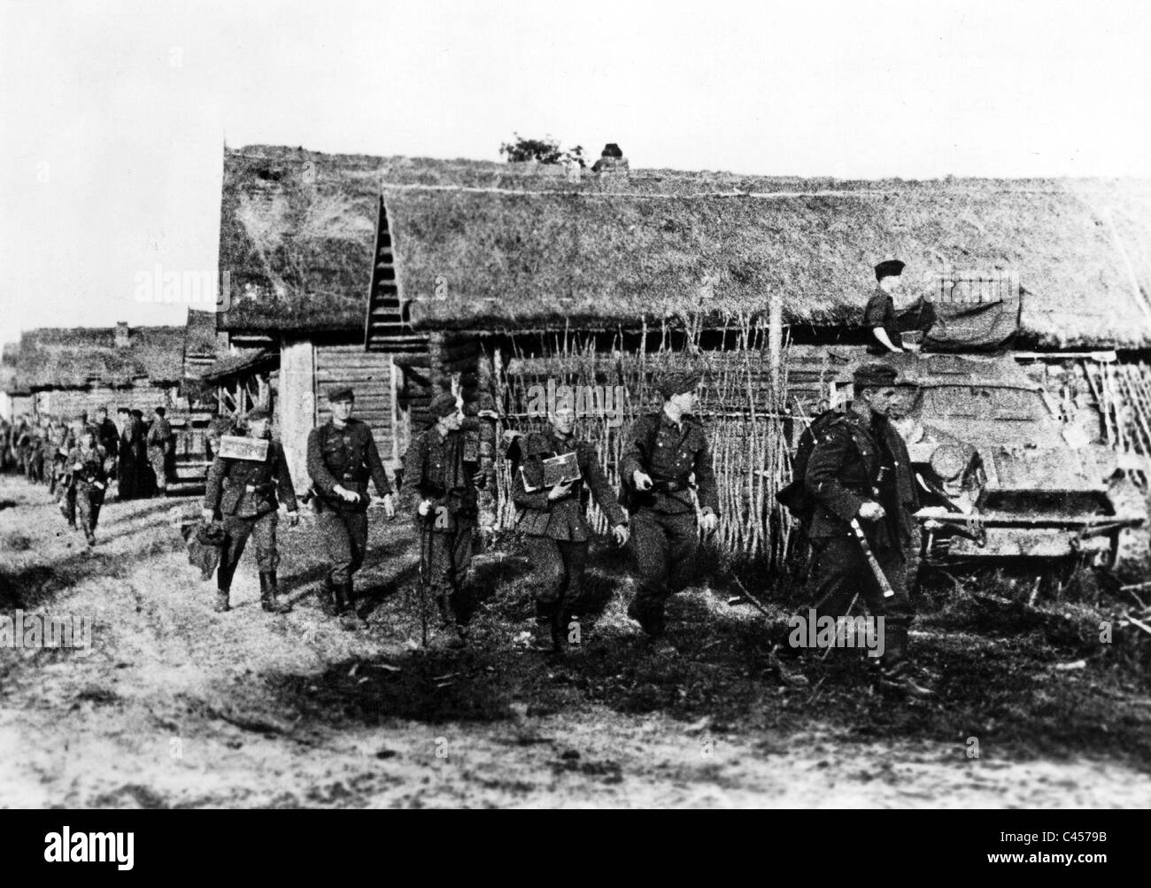 German soldiers 1943 Black and White Stock Photos & Images - Alamy