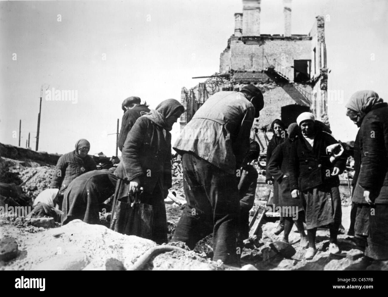 01 04 1945 30 04 1945 hi-res stock photography and images - Alamy