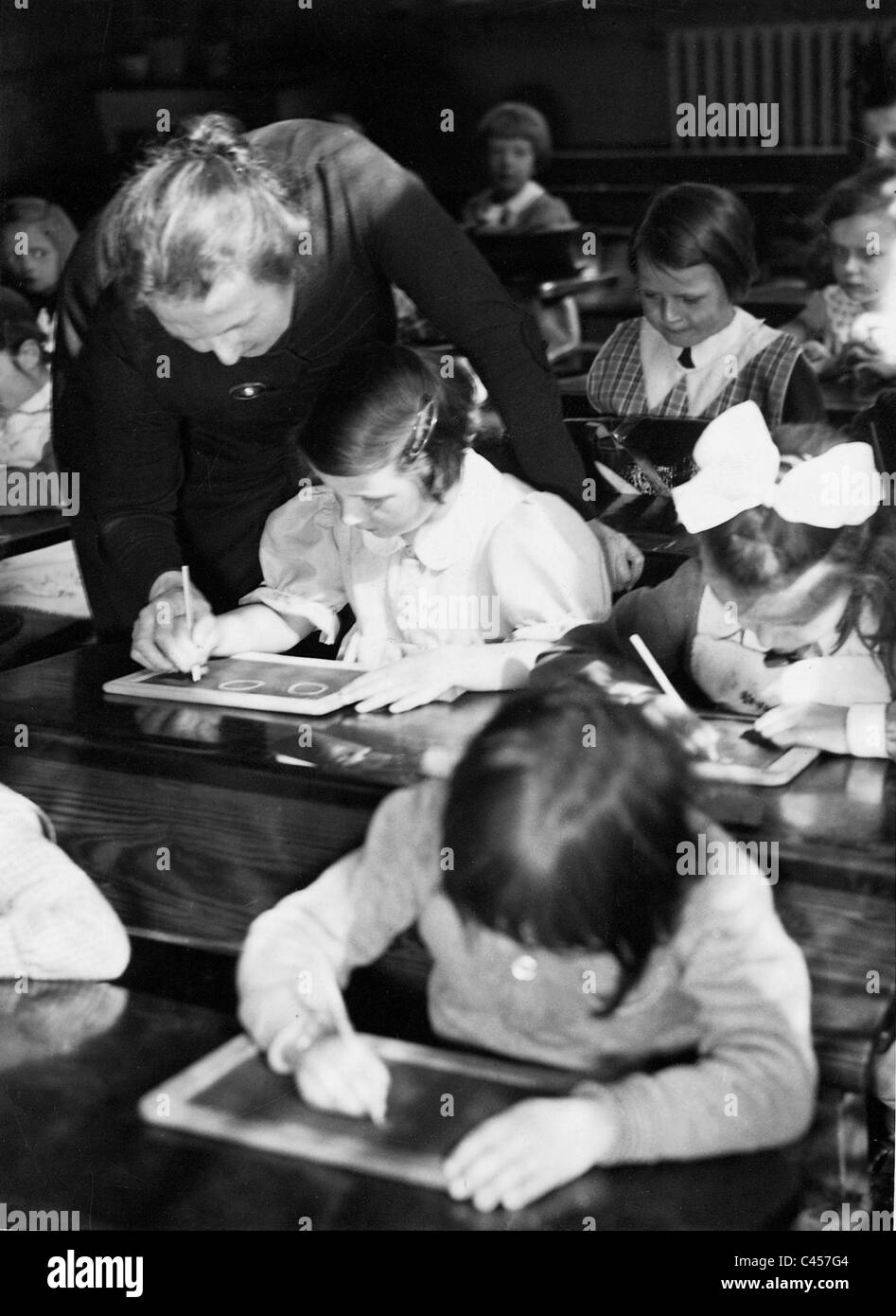 Teaching in a girls' class Stock Photo - Alamy