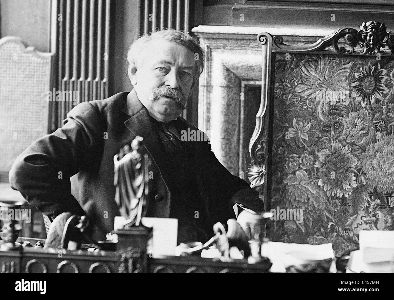 Briand hi-res stock photography and images - Alamy