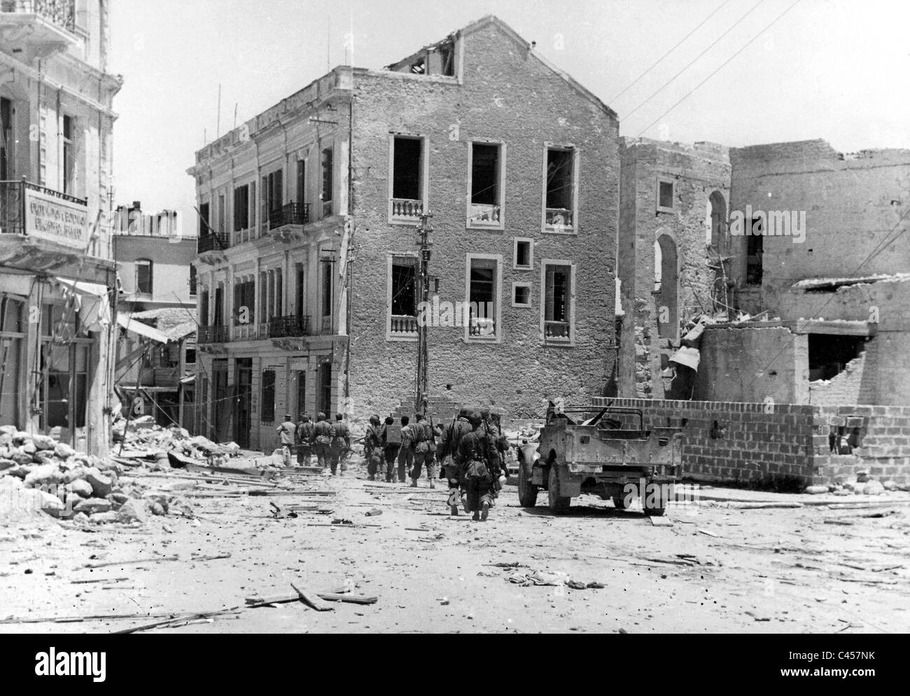 German paratroopers after the seizure of Heraklion, Crete 1941 Stock ...
