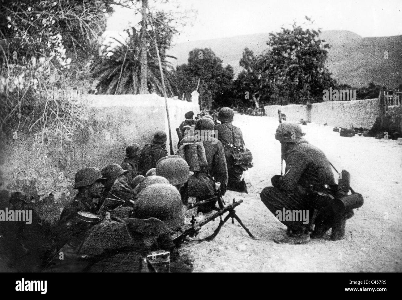 German paratroopers and airborne troops from Chania, Crete 1941 Stock ...