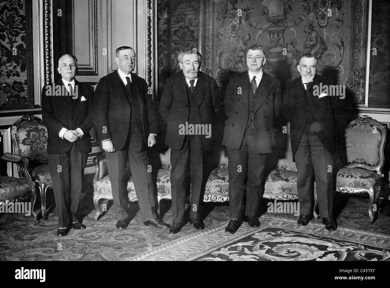 Lord tyrell hi-res stock photography and images - Alamy