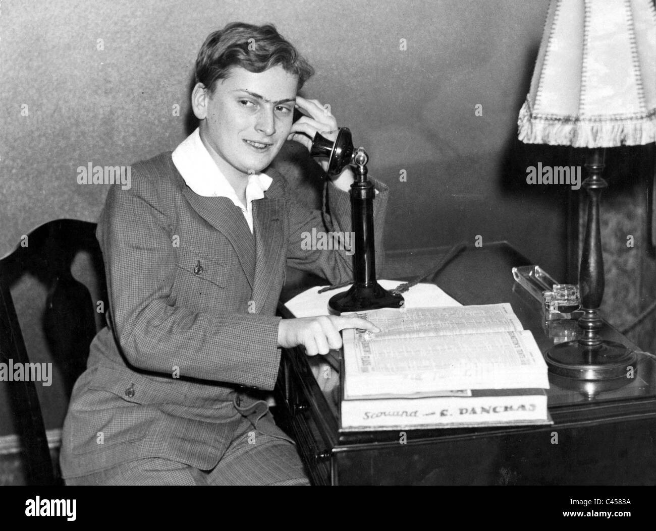 Yehudi Menuhin, 1931 Stock Photo - Alamy