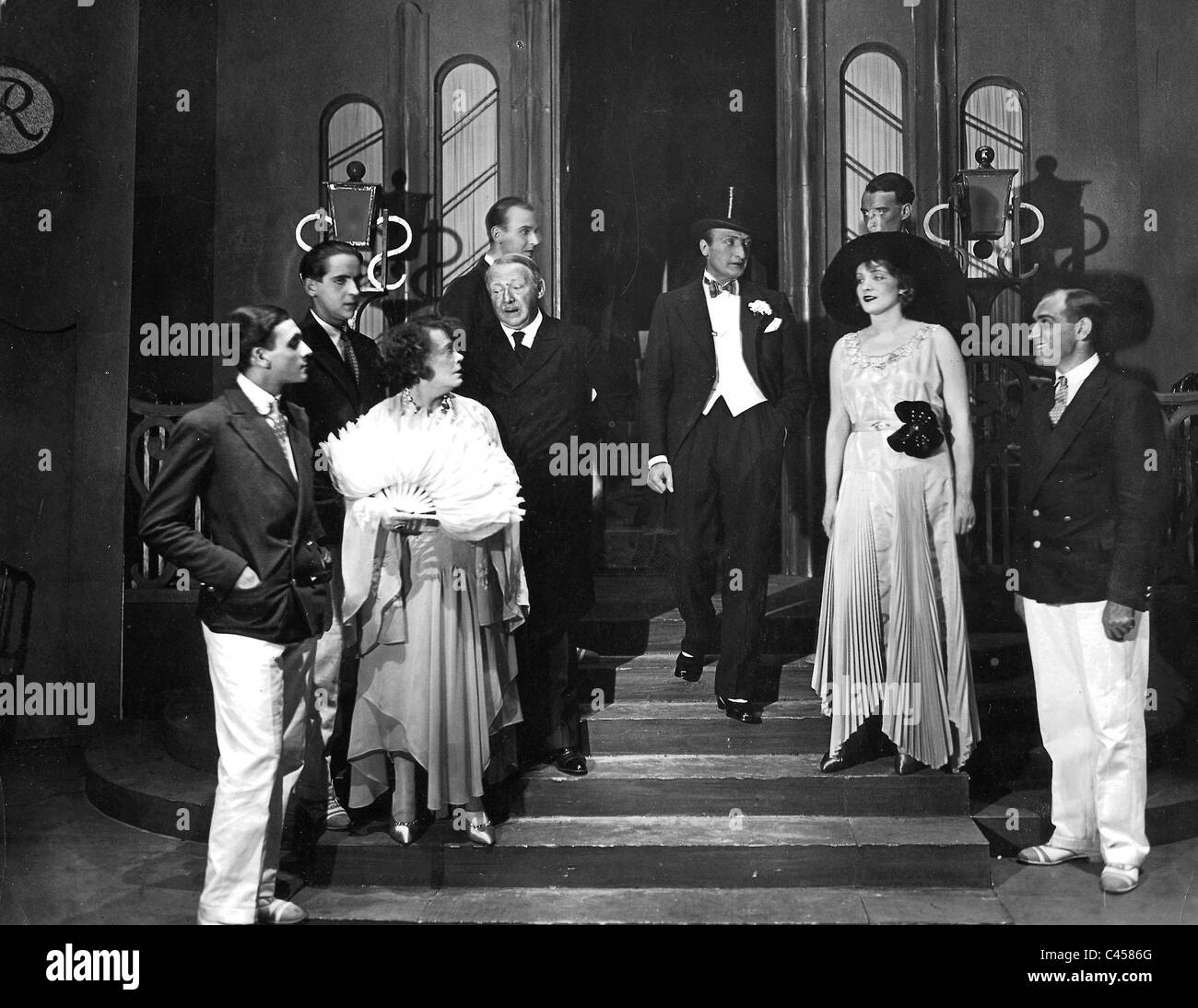 Stage play actors Black and White Stock Photos & Images - Alamy
