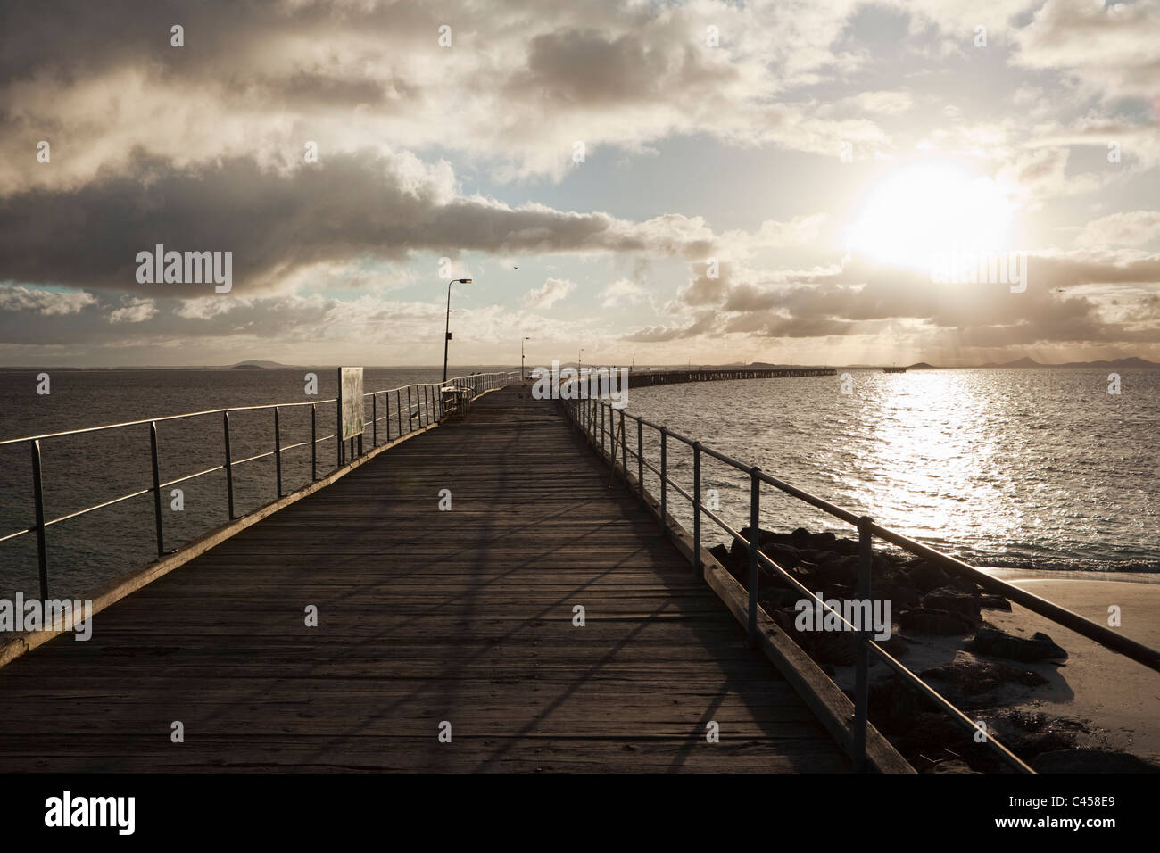 Tanker jetty hi-res stock photography and images - Alamy