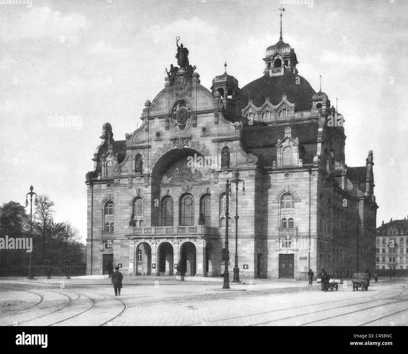 The opera house of nuremberg hi-res stock photography and images - Alamy