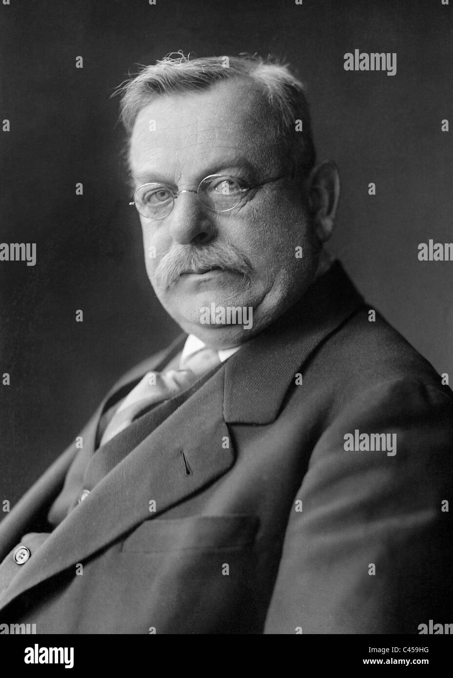 Jacob Diehl's Instagram, Twitter & Facebook on IDCrawl