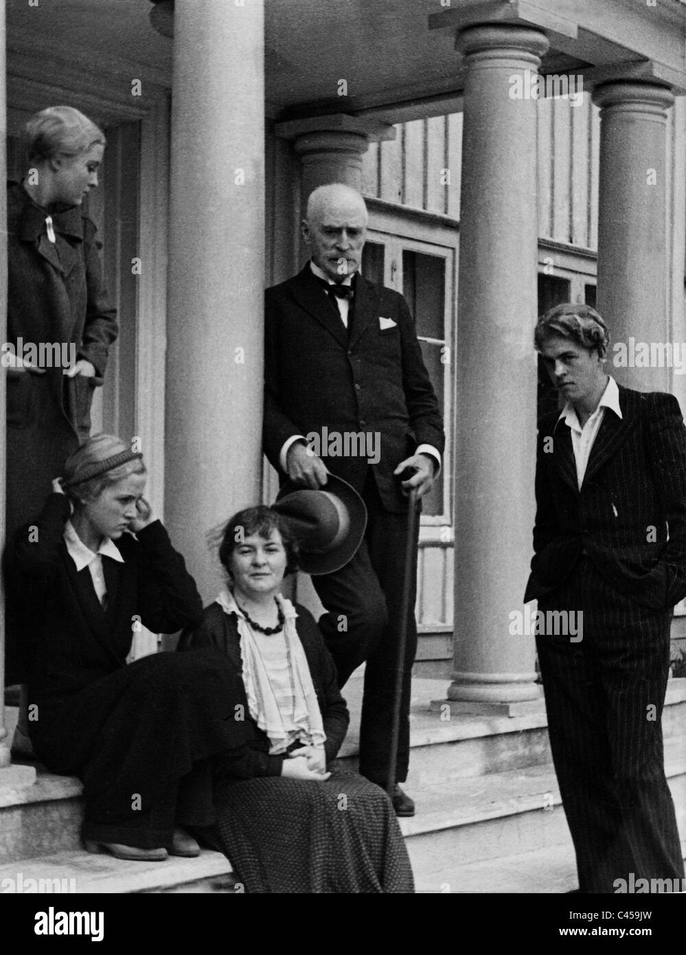Knut Hamsun with wife Marie Hamsun and children, 1934 Stock Photo - Alamy